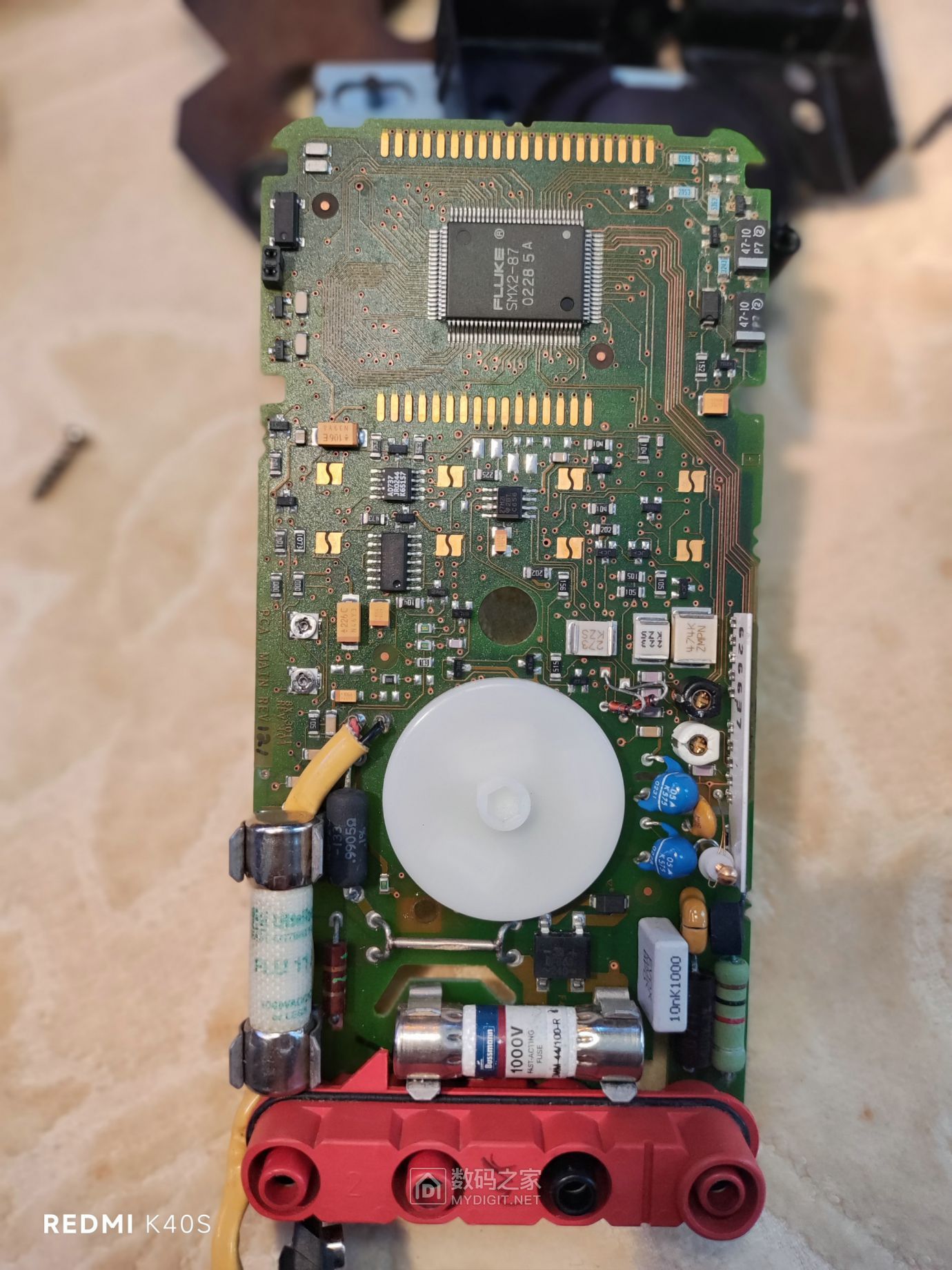 福禄克87-3 & 优利德ut61e拆机看看 - 仪表谈谈 数码之家