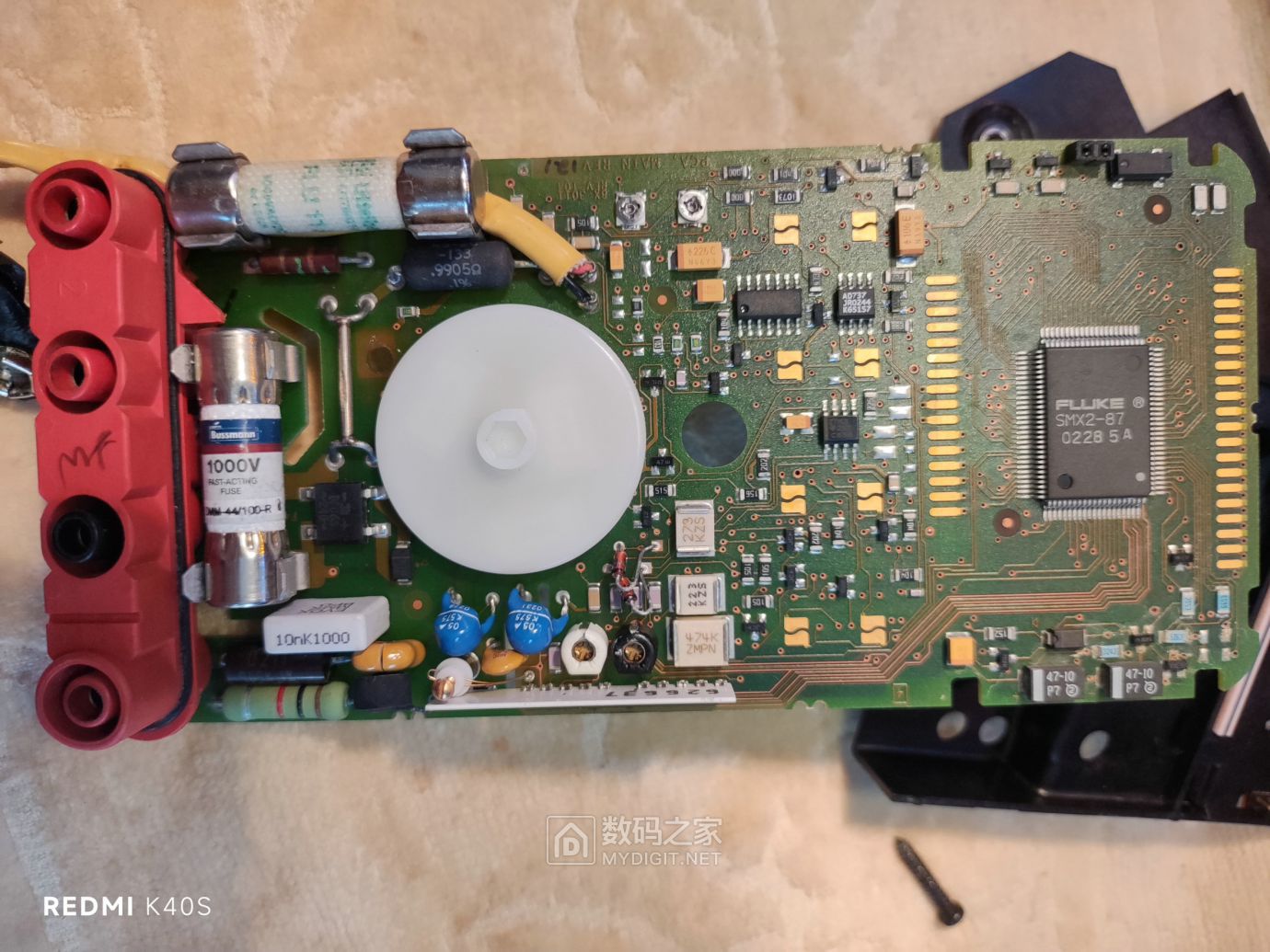 福禄克87-3 & 优利德ut61e拆机看看 - 仪表谈谈 数码之家