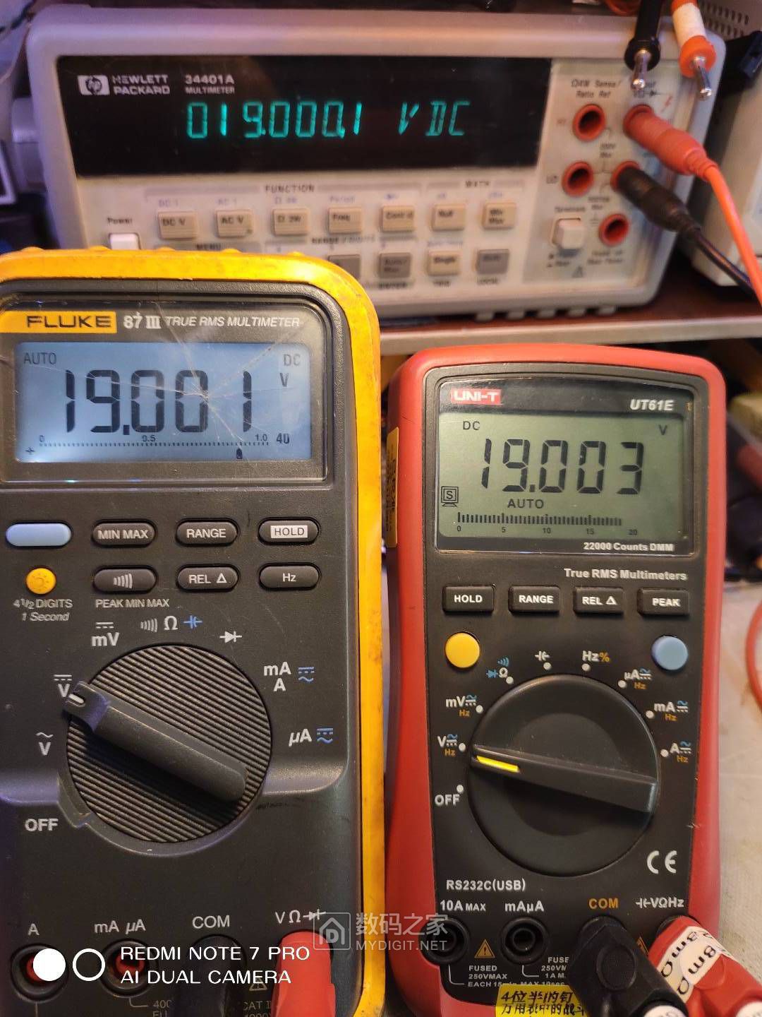 福禄克87-3 & 优利德ut61e拆机看看 - 仪表谈谈 数码之家