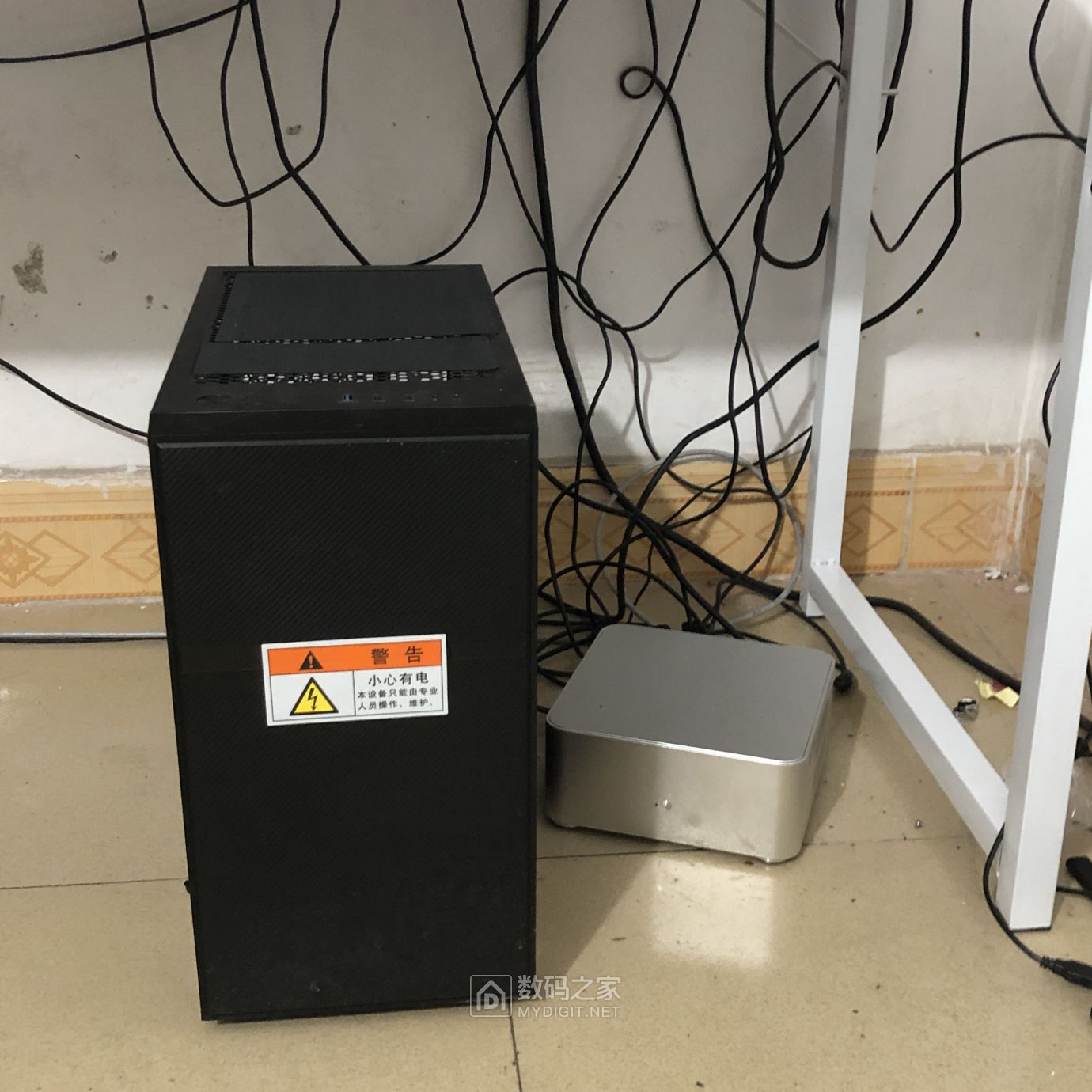 分享一个稀有的台式机无风扇电源：TUREMETAL TL240 - 拆机乐园 数码之家