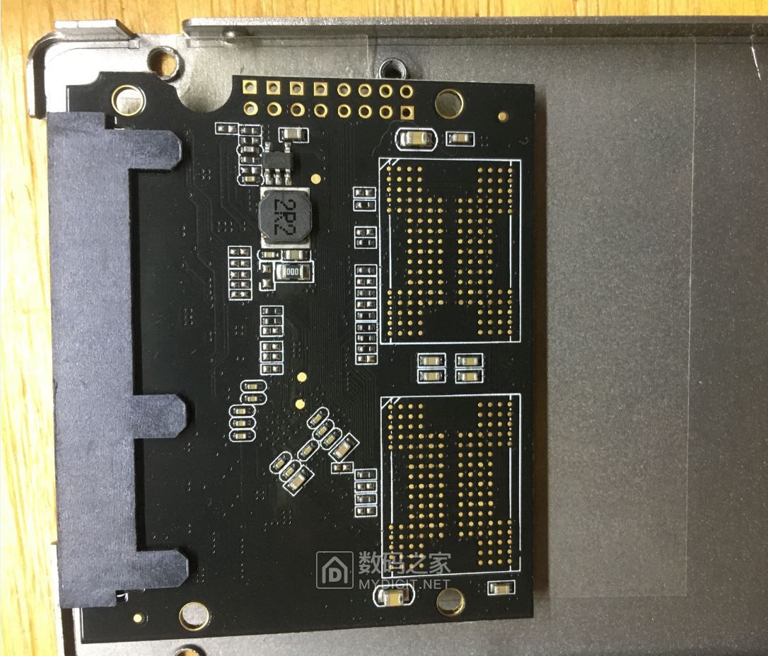 做了两个U盘，一个is903+镁光L85C，一个sm3268+闪迪24nmMLC - U盘存储技术 数码之家