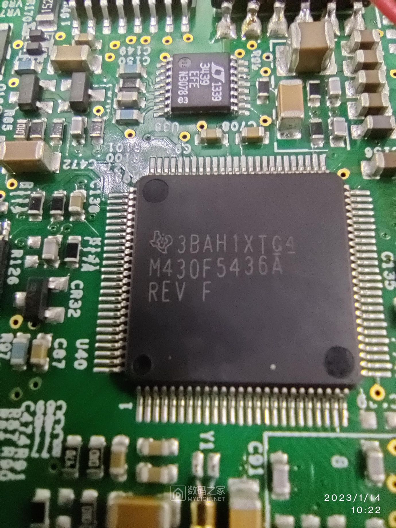 Fluke 714C 首拆，把温度计做这么精致 - 拆机乐园 数码之家