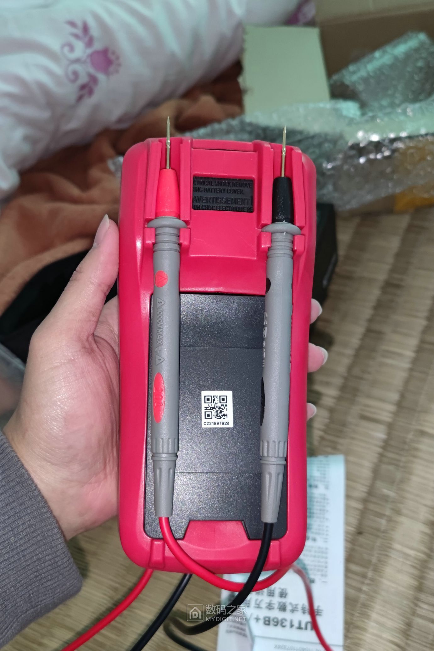 UNI-T UT136B+ 开箱&拆解 - 拆机乐园 数码之家