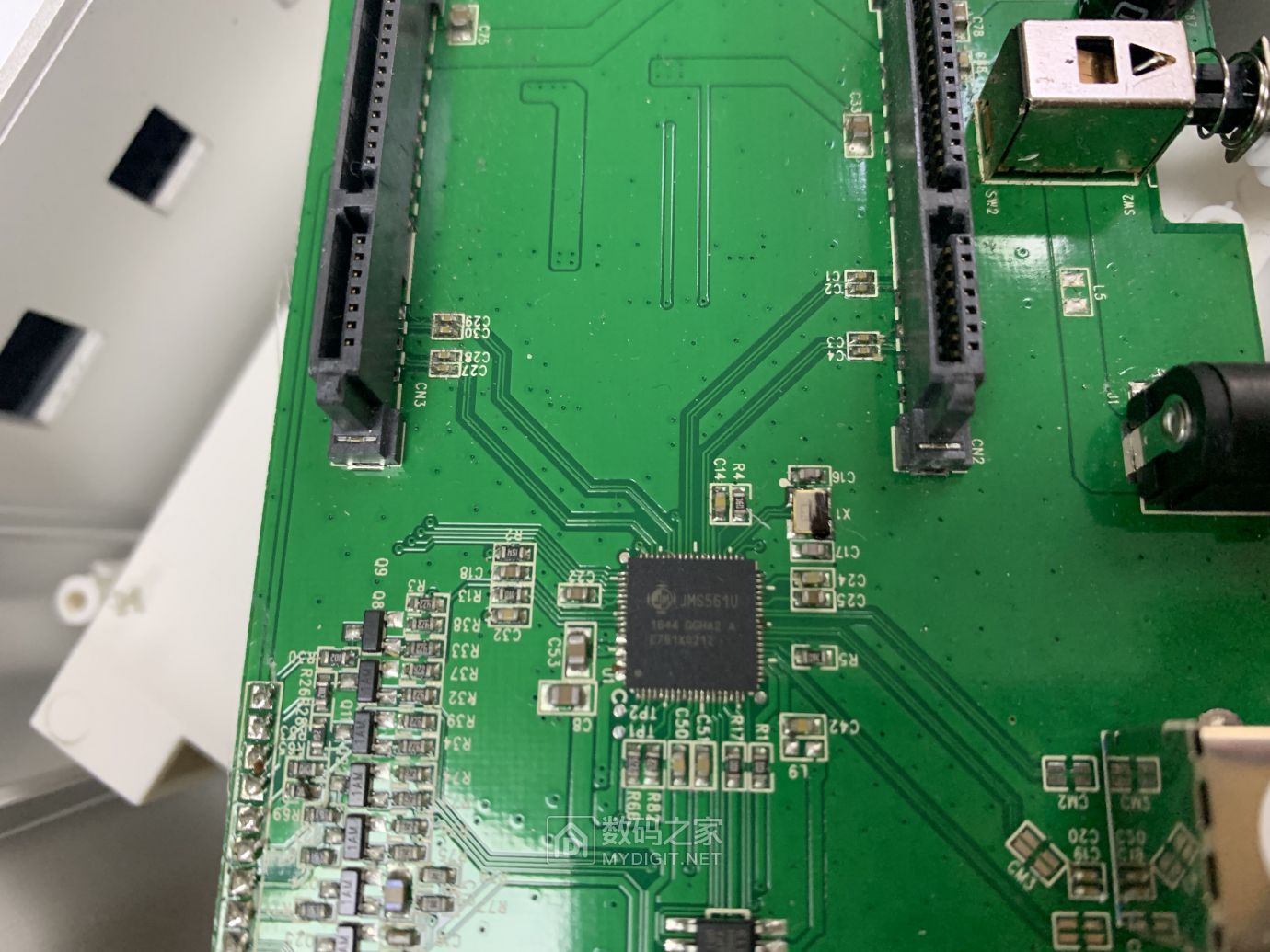 150块的优越者双硬盘底座拆解 - 拆机乐园 数码之家