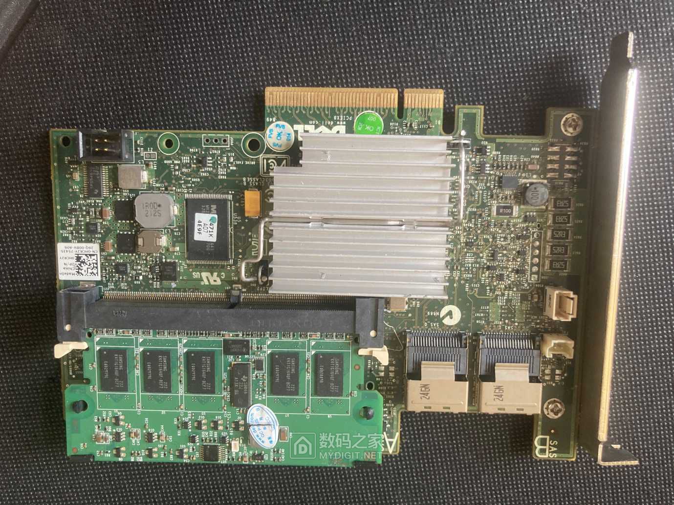 一个DELL服务器拆下来的Perc H700 SAS 阵列卡 - 电脑软硬派 数码之家
