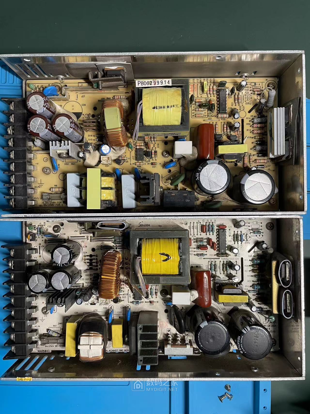 小孩才做选择，我两个都要-明纬S-350-27对比贝尔卡特S-350-27 - 电源/充电器 数码之家