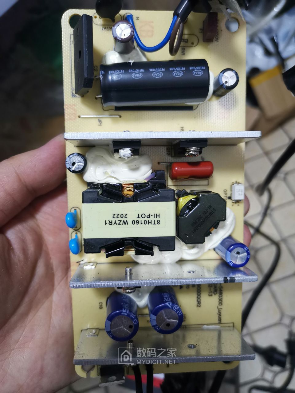 首拆小牛电动车GO充电器DZL481201+求助维修 - 拆机乐园 数码之家