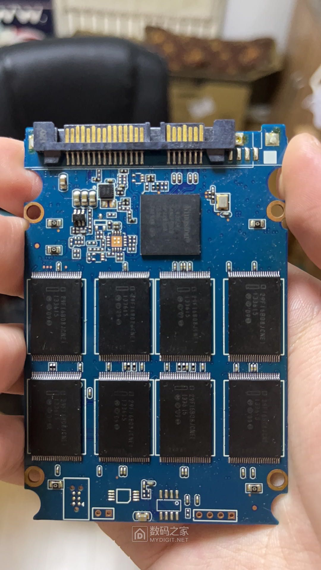 SF2281/16贴JS29F16B08JCNE1/240GB SLC硬盘折腾记 - SSD存储技术 数码之家