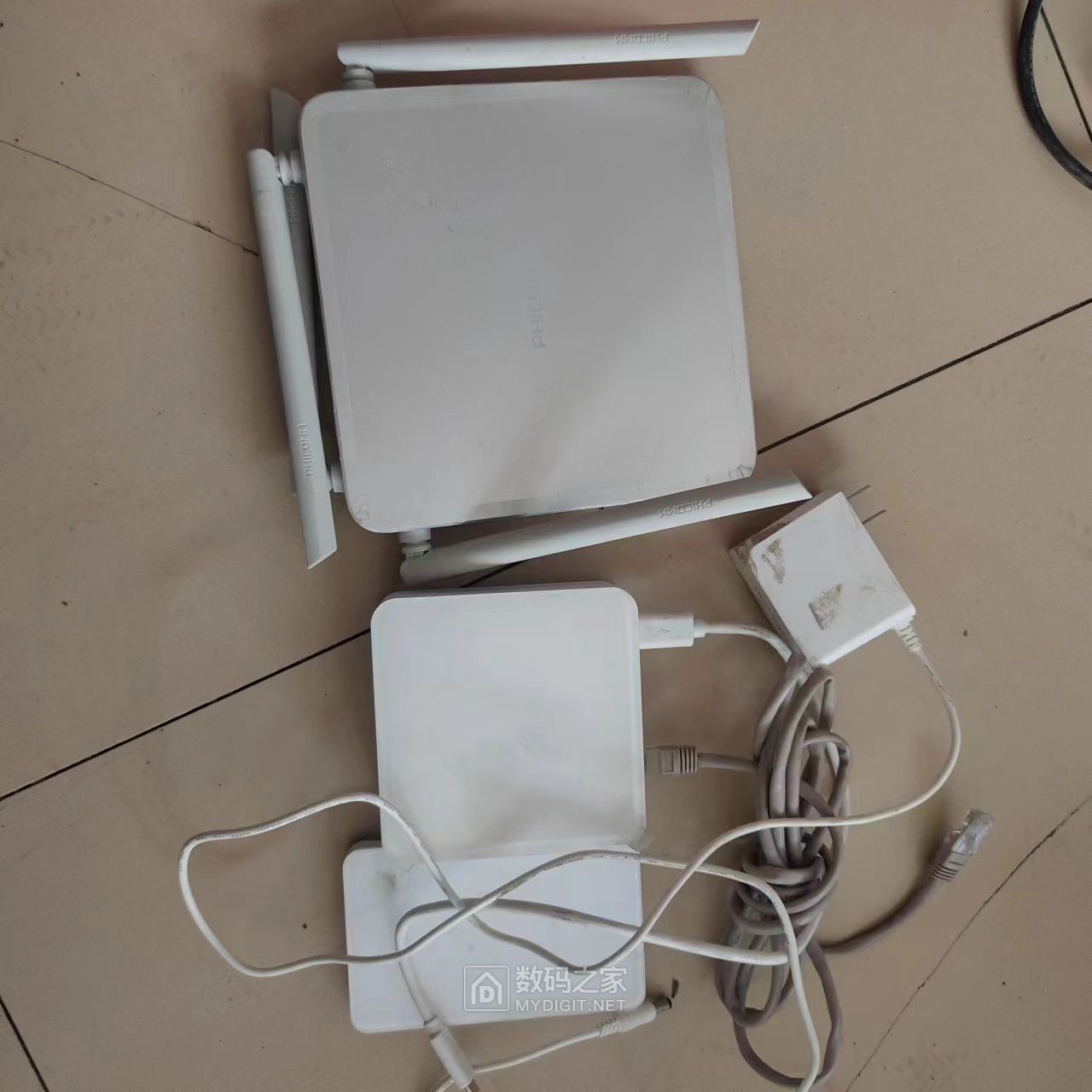 捡了斐讯一小家子，大妈一口价40 - 拆机乐园 数码之家