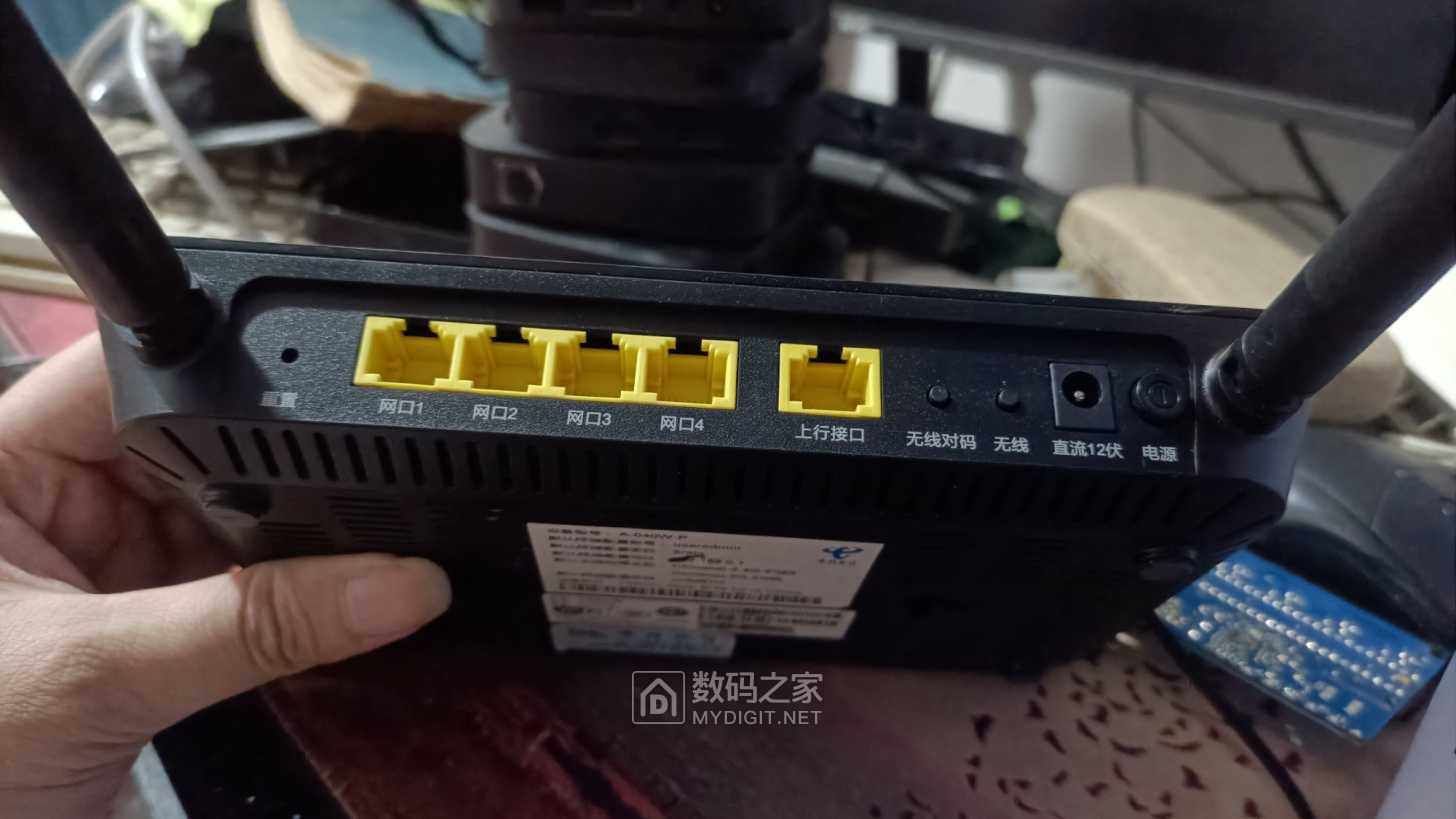 A-040W-P 这玩意有没有会玩的？ - WiFi/路由器 数码之家