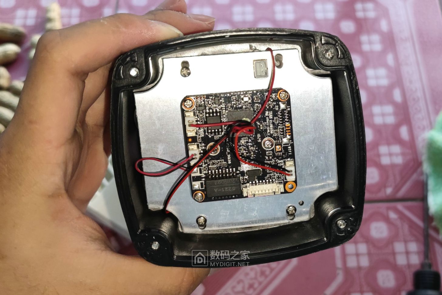 欣视安监控摄像头拆解 - 拆机乐园 数码之家