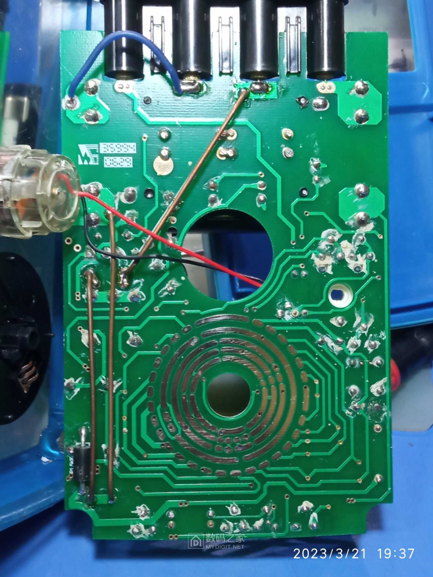 上四的星牌Si14指针表拆机测试 - 仪表谈谈 数码之家