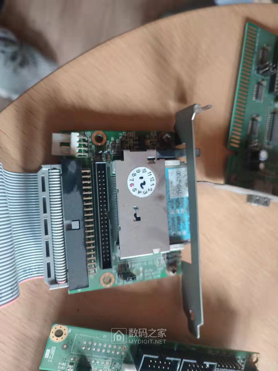 这个算586吧，收了台工控机用DOS的，Vortex86DX A9121的CPU - 硬件博物馆 数码之家