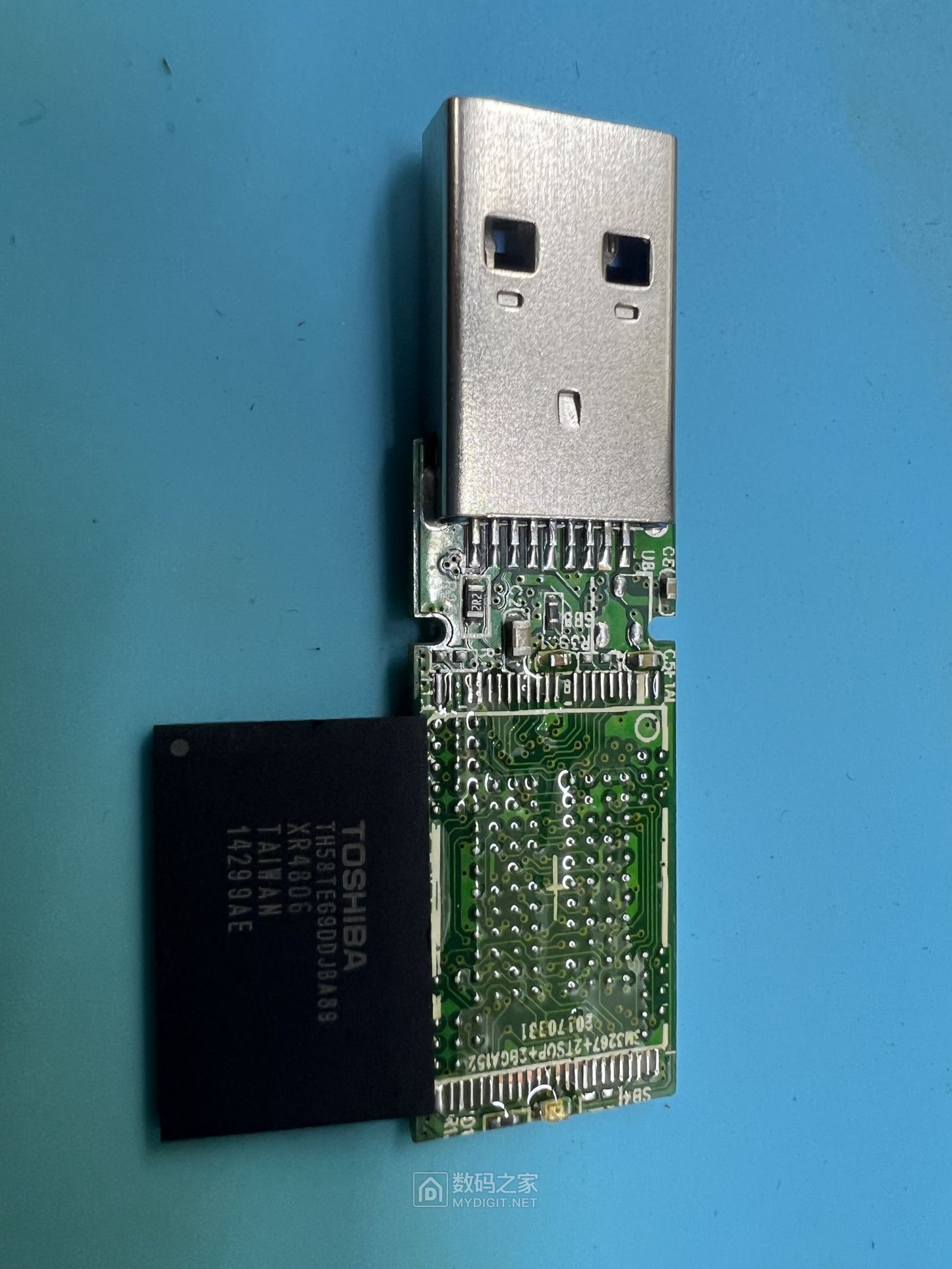 详细PK:慧荣SM3267AB AE 与 群联PS2251-07 UP307 贴 东芝TH58TEG9DDJBA89速度对比 - U盘存储技术 ...