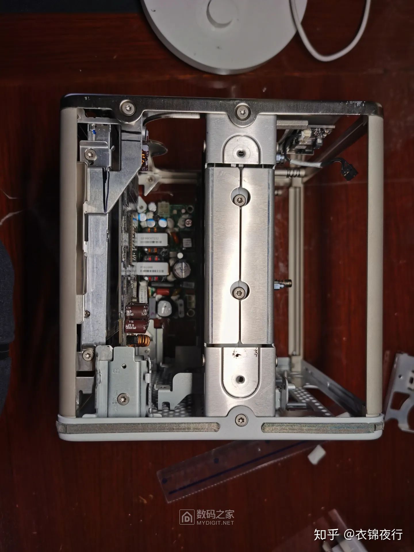 Power Mac G4 cube MOD改装记录 - 创意DIY 数码之家