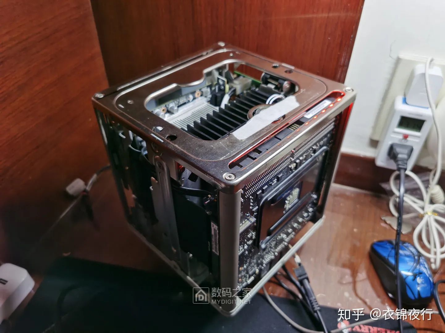 Power Mac G4 cube MOD改装记录 - 创意DIY 数码之家