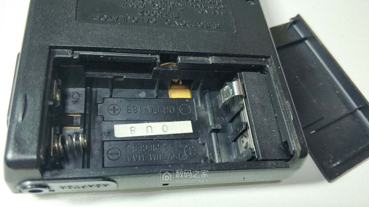 简拆夏普荧光管计算器SHARP EL-5002 - 拆机乐园 数码之家