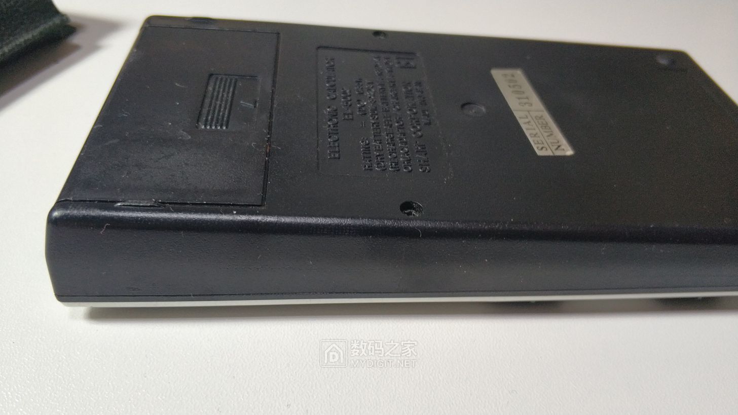 简拆夏普荧光管计算器SHARP EL-5002 - 拆机乐园 数码之家
