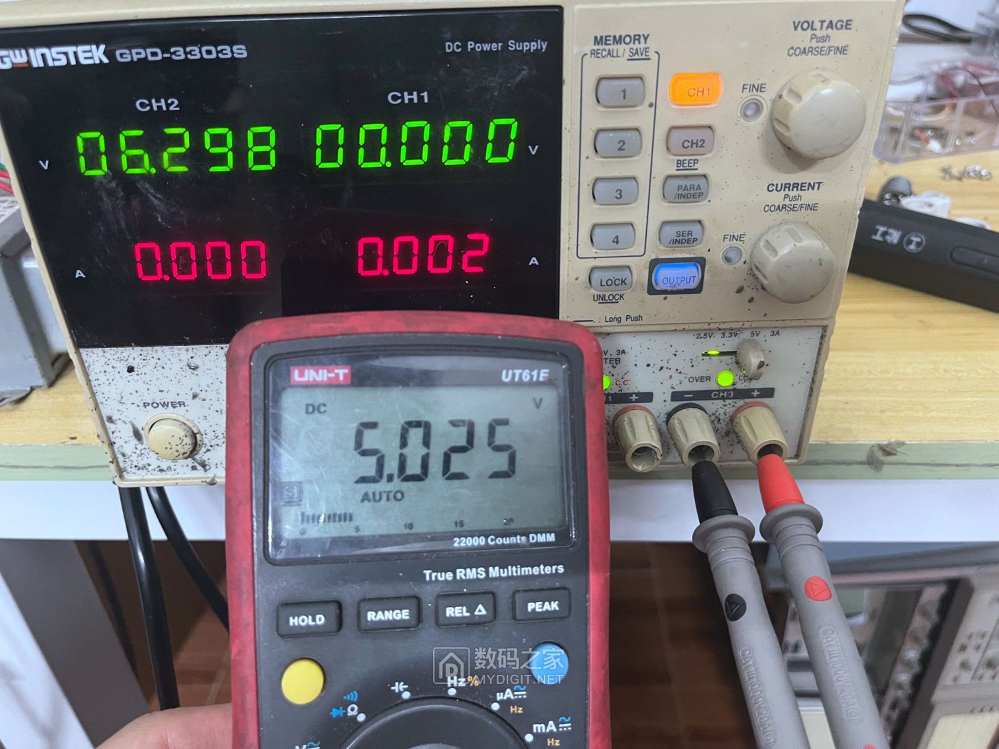 固纬GPD-3303S三路可调稳压电源维修案例/附手册和固件 - 拆机乐园 数码之家