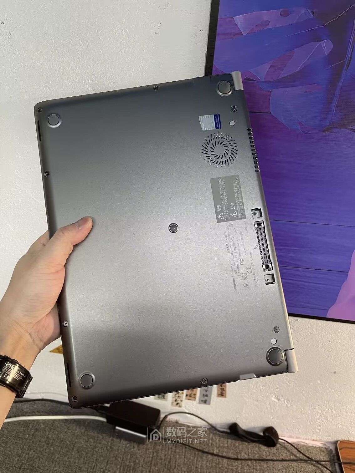 稀有的带触摸屏东芝R63笔记本电脑 - 数码交易区 数码之家