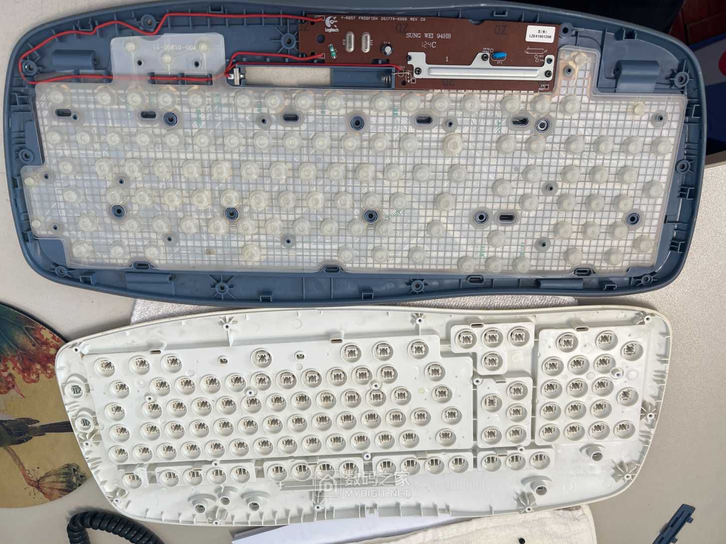 二十年前的罗技无线键盘拆解清灰（Logitech Y-RQ57） - 拆机乐园 数码之家