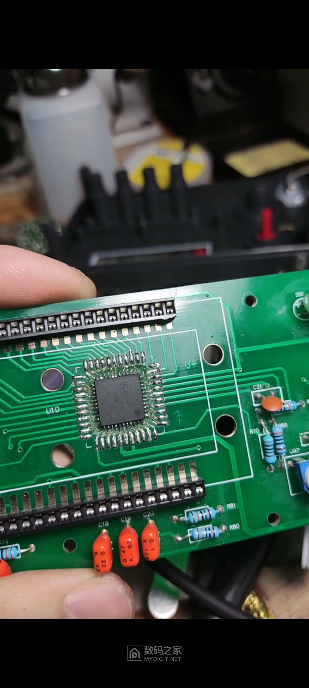 多一DY4100 地阻检测仪 更换7106坏 牛屎芯片换硬芯 - 维修达人 数码之家