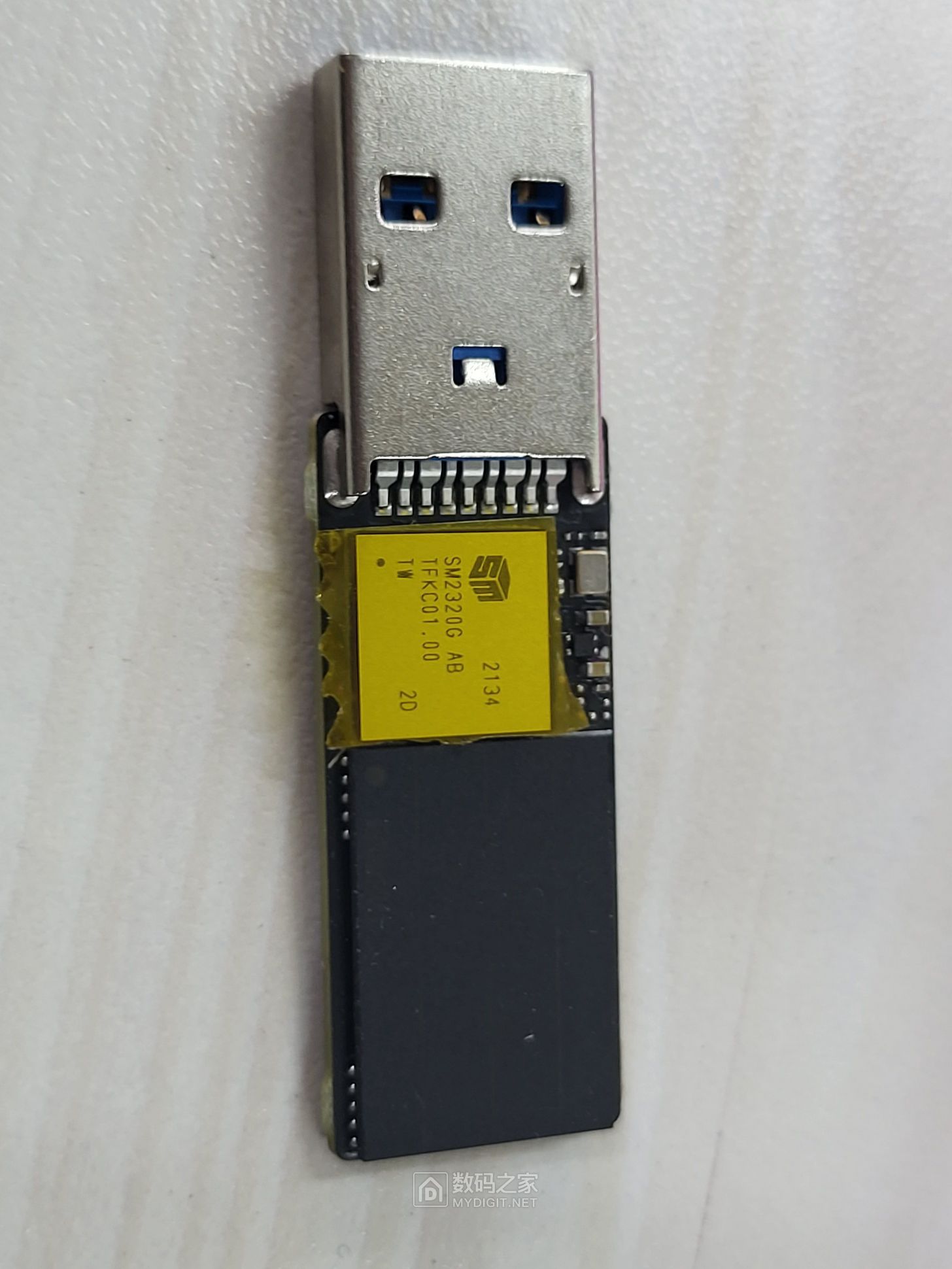 SM2320+神经元计算棒=数字生命计划 √ - SSD存储技术 数码之家