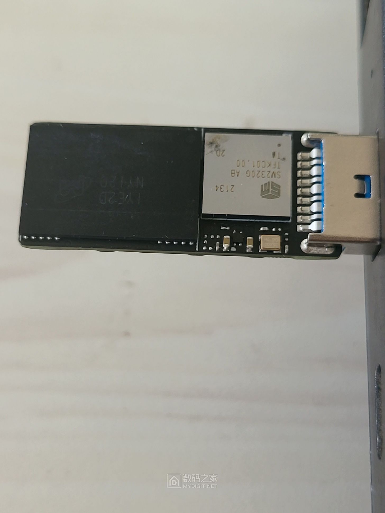 SM2320+神经元计算棒=数字生命计划 √ - SSD存储技术 数码之家