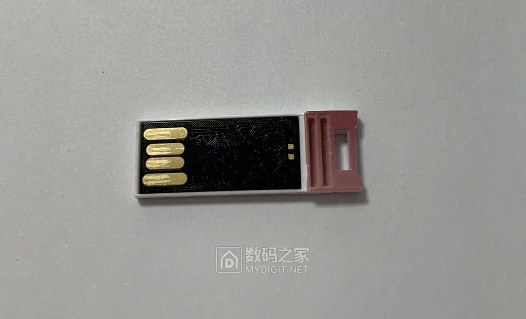 Alcor Micro(安国)Unknown(未知) [FA00] - F/W 3613 64GB - U盘存储技术 数码之家