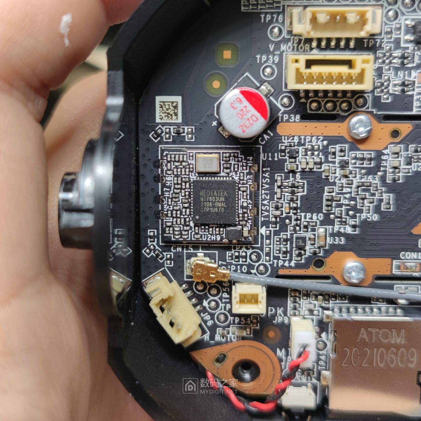 萤石CS-TY4-4WCN四百万监控拆解 - 拆机乐园 数码之家