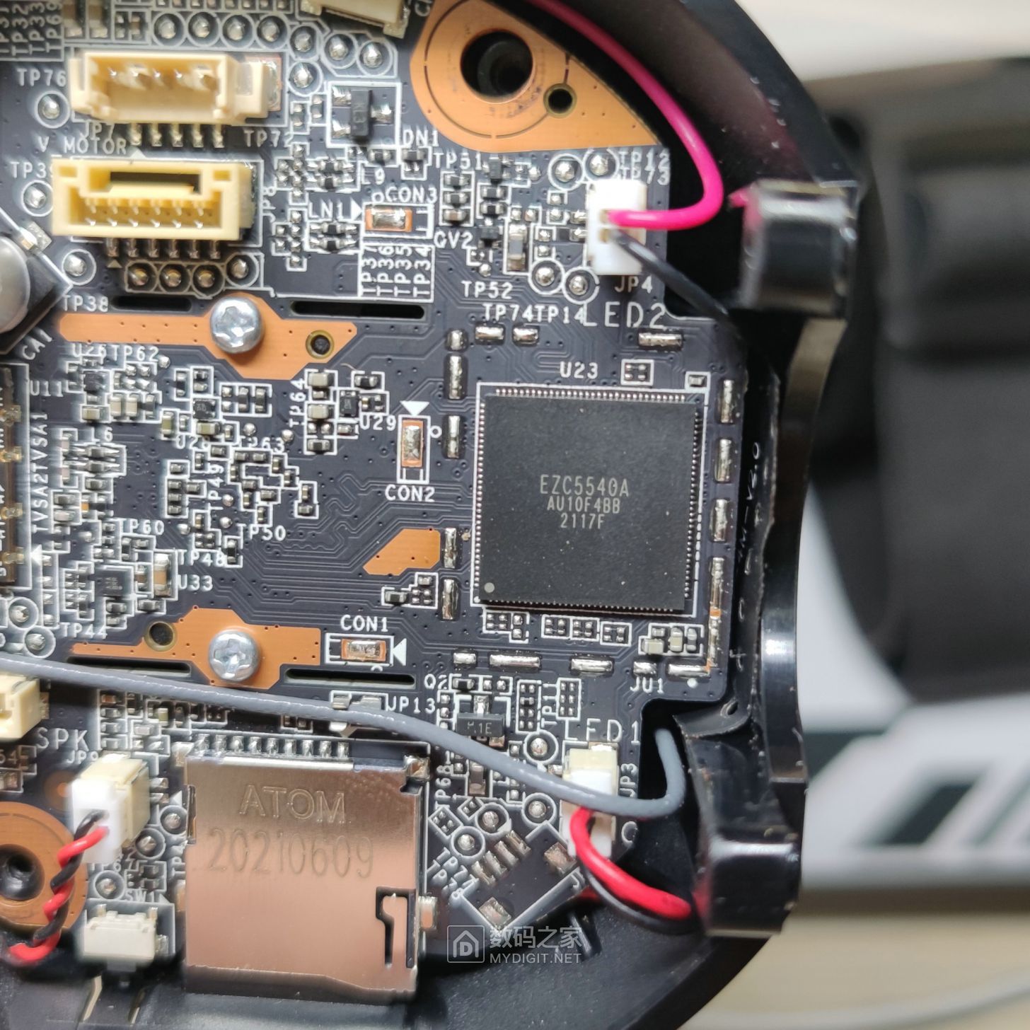 萤石CS-TY4-4WCN四百万监控拆解 - 拆机乐园 数码之家