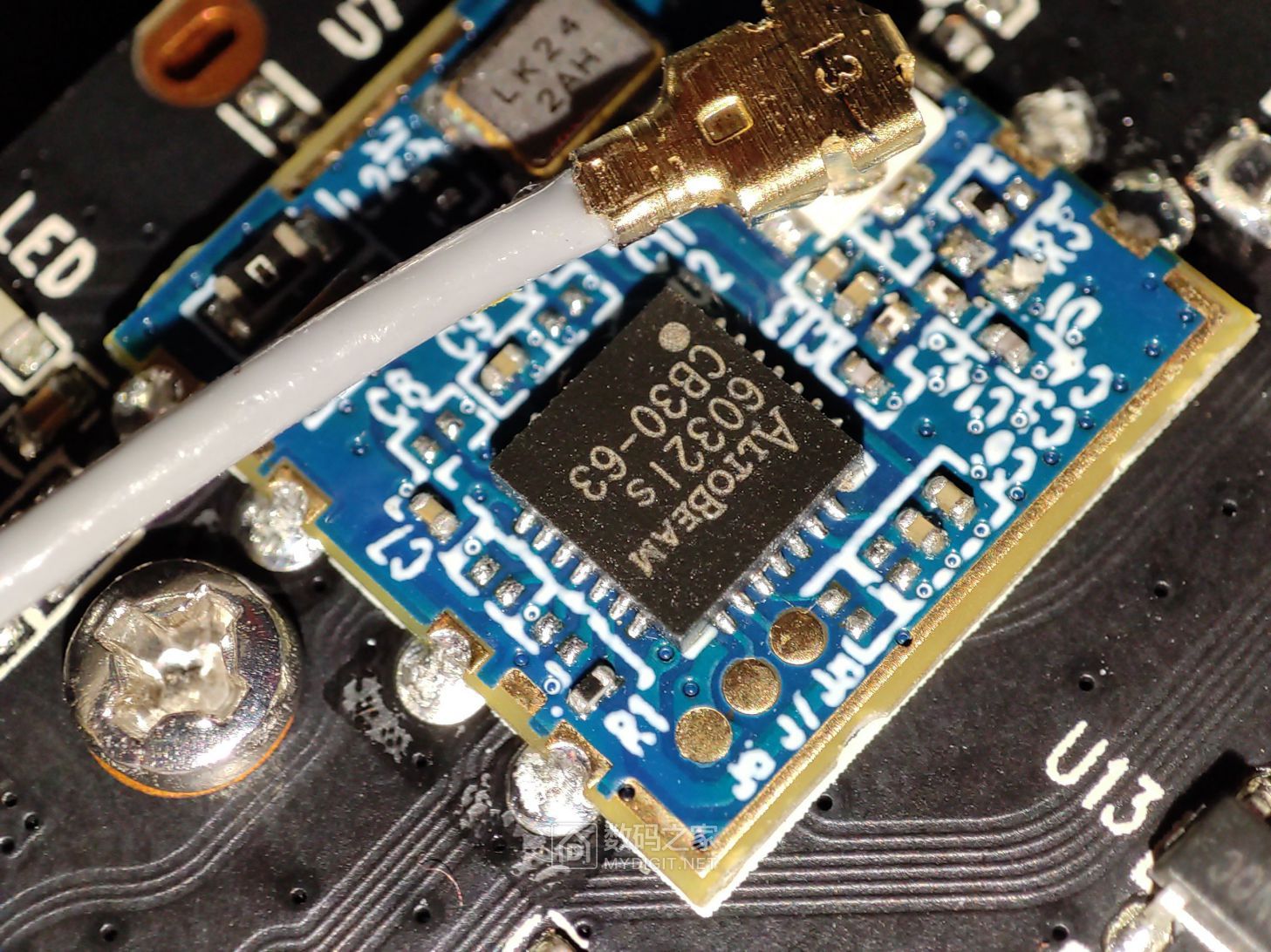 简单拆解小值清瞳智能摄像头,尝试破解telnet和ftp成功 - 拆机乐园 数码之家