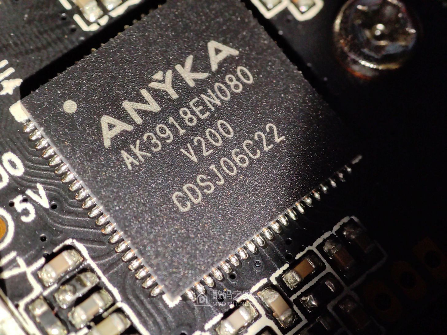 简单拆解小值清瞳智能摄像头,尝试破解telnet和ftp成功 - 拆机乐园 数码之家