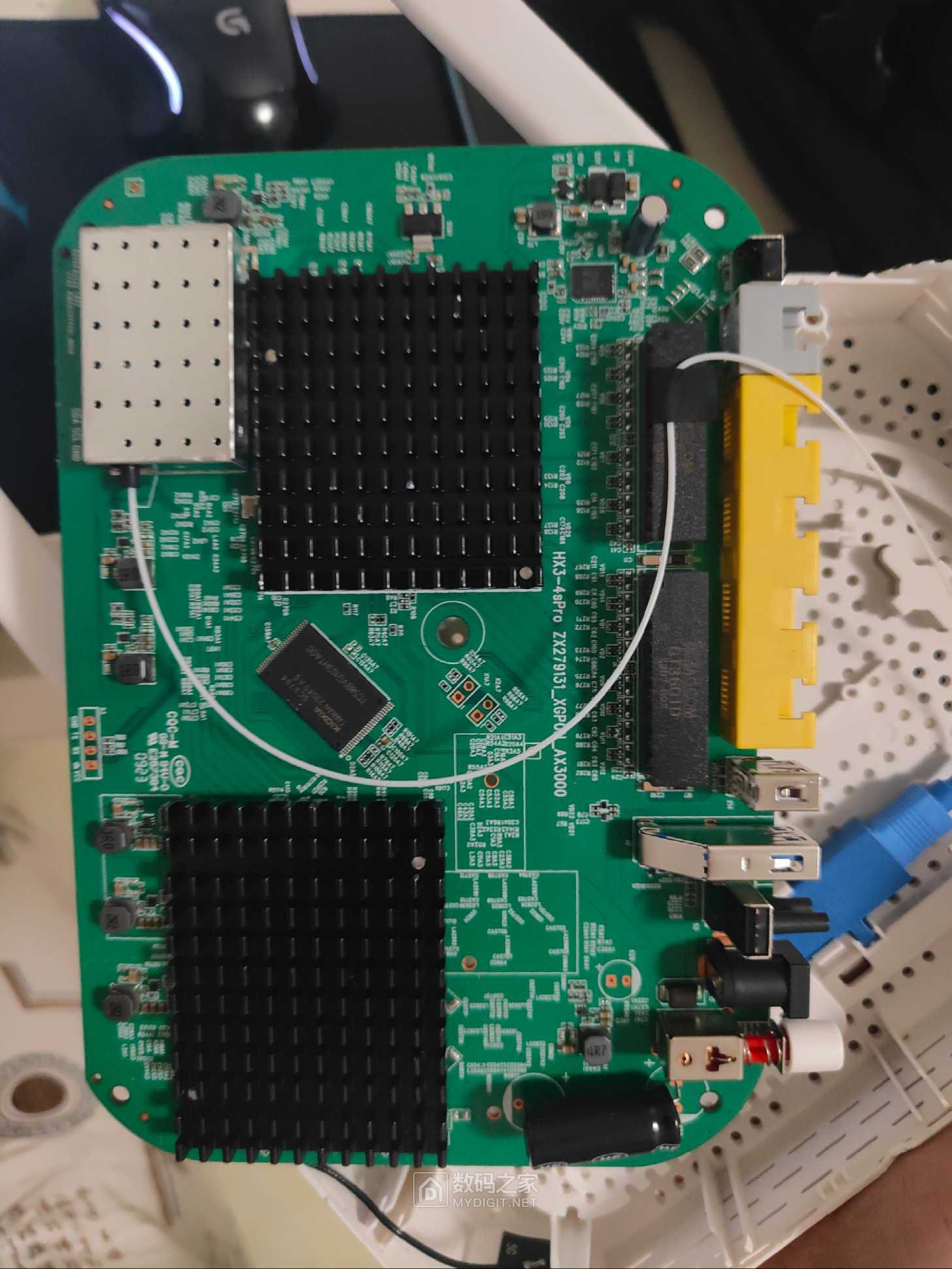 中国移动 hx3-4s pro xgpon光猫拆机 - 拆机乐园 数码之家