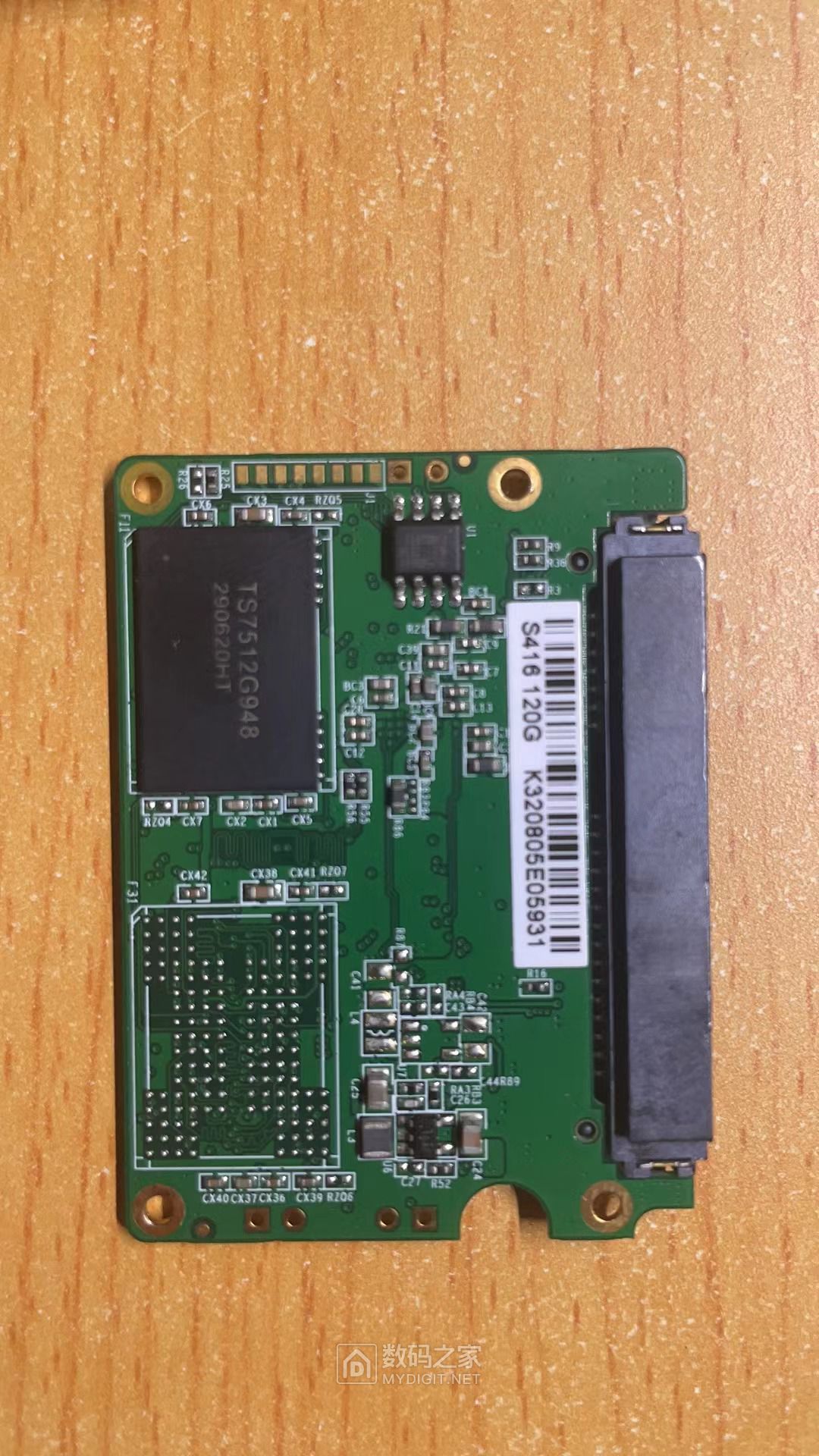 各位dalao 这个88NV1120主控硬盘的短接点是哪里啊？FCM002A0181 - SSD存储技术 数码之家