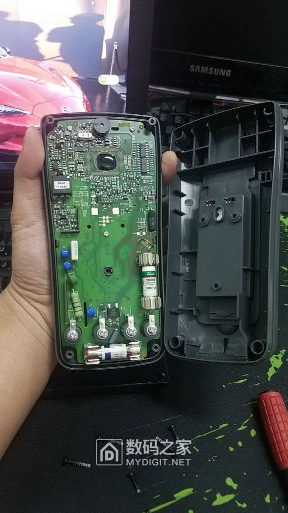 优利德UT15B MAX真是疯了 - 仪表谈谈 数码之家