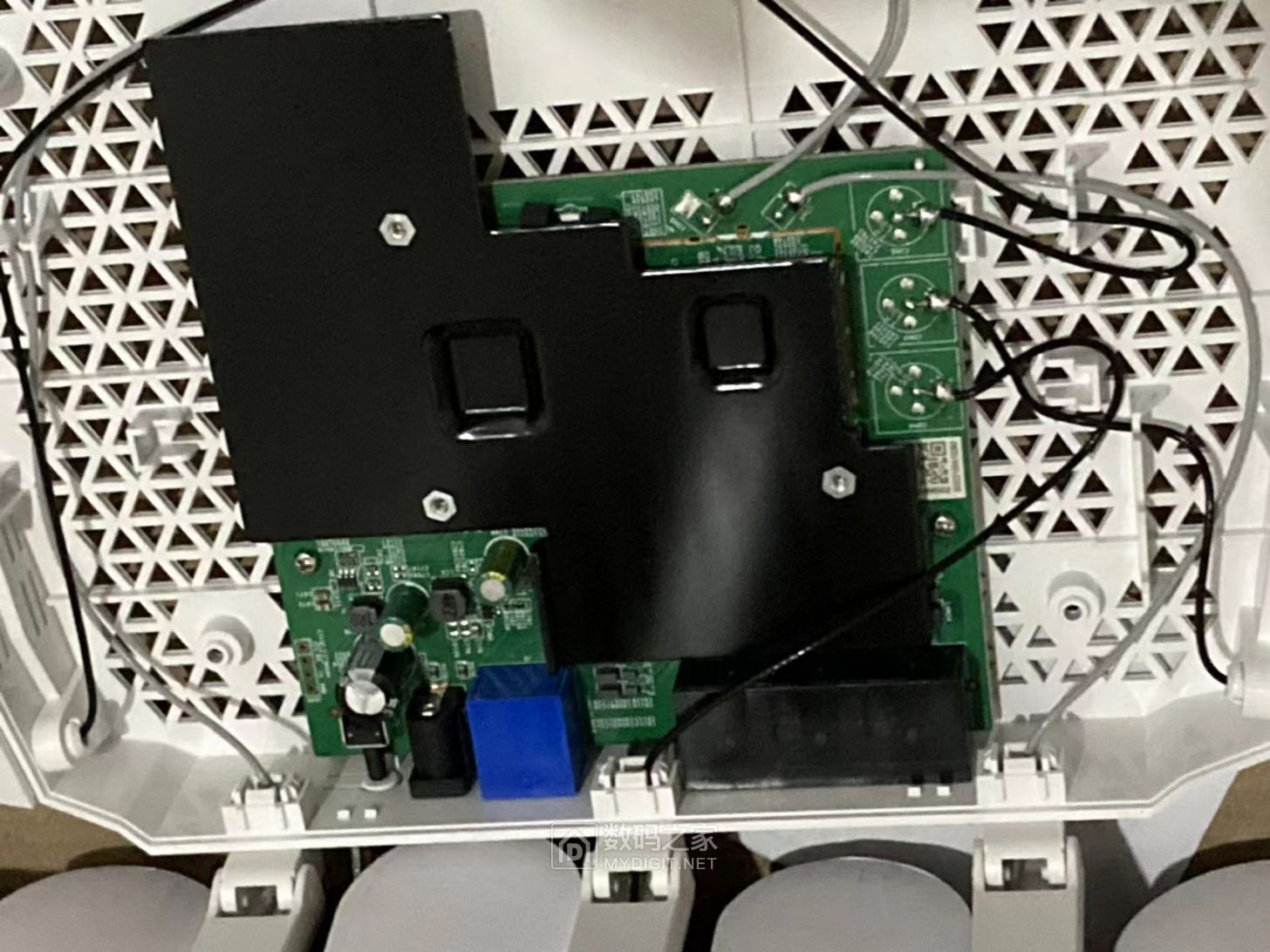 移动 JCG Q30路由器刷机 改散热 - WiFi/路由器 数码之家