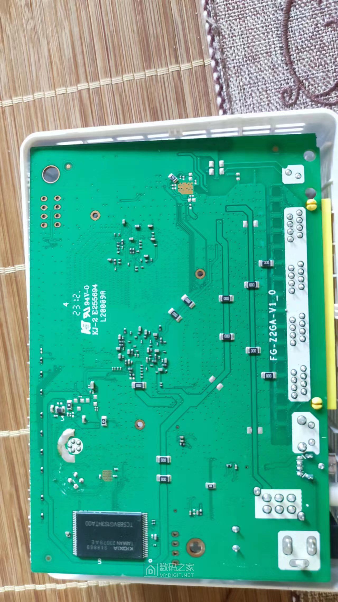 中国移动TEWA-272光猫拆机鉴赏 - 拆机乐园 数码之家