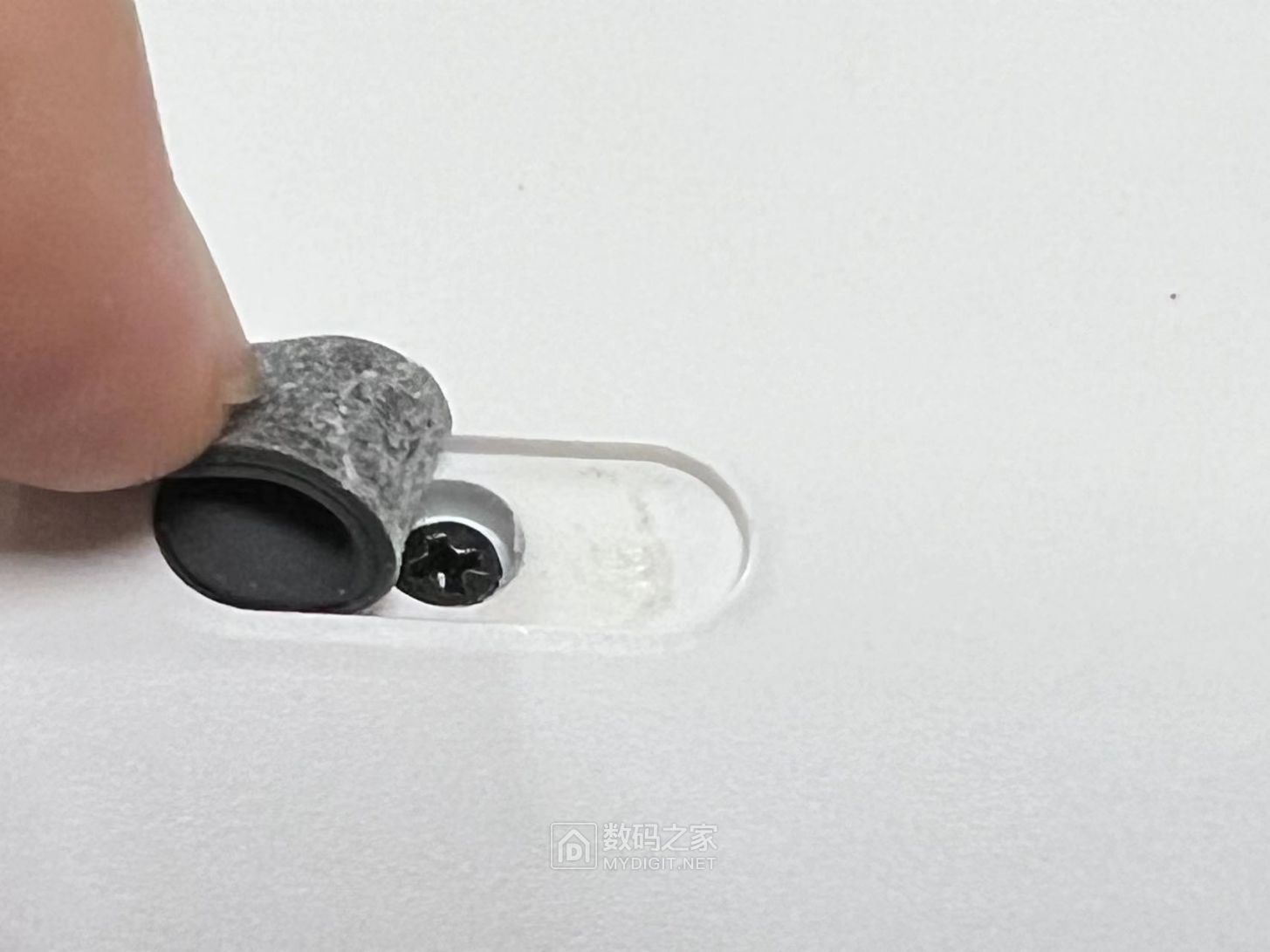 拆解罗技K850双模键盘 - 拆机乐园 数码之家