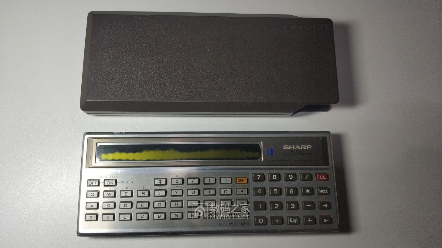 比计算器高级的夏普古董口袋电脑（SHARP PC-1211） - 硬件博物馆 数码之家