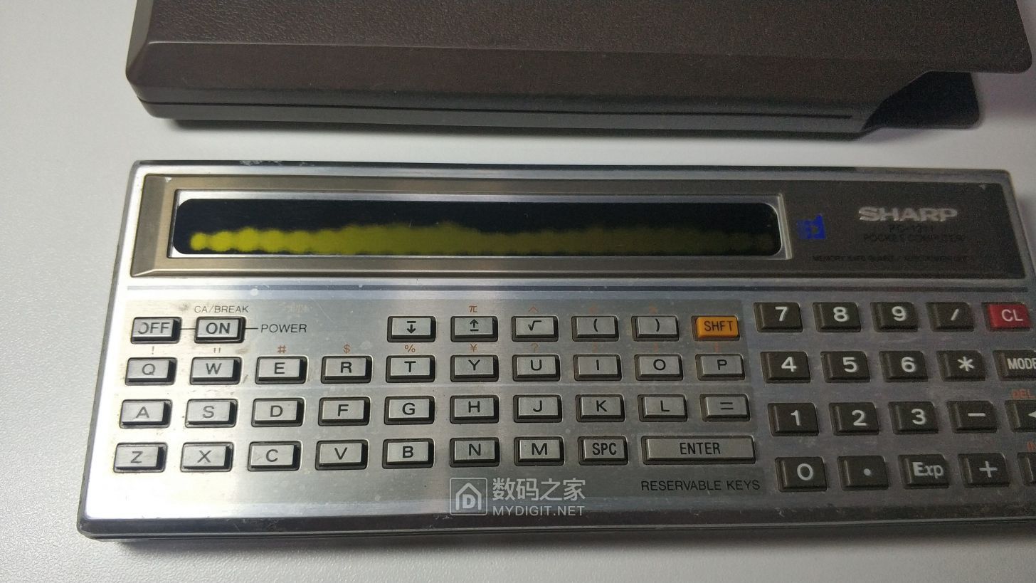 比计算器高级的夏普古董口袋电脑（SHARP PC-1211） - 硬件博物馆 数码之家