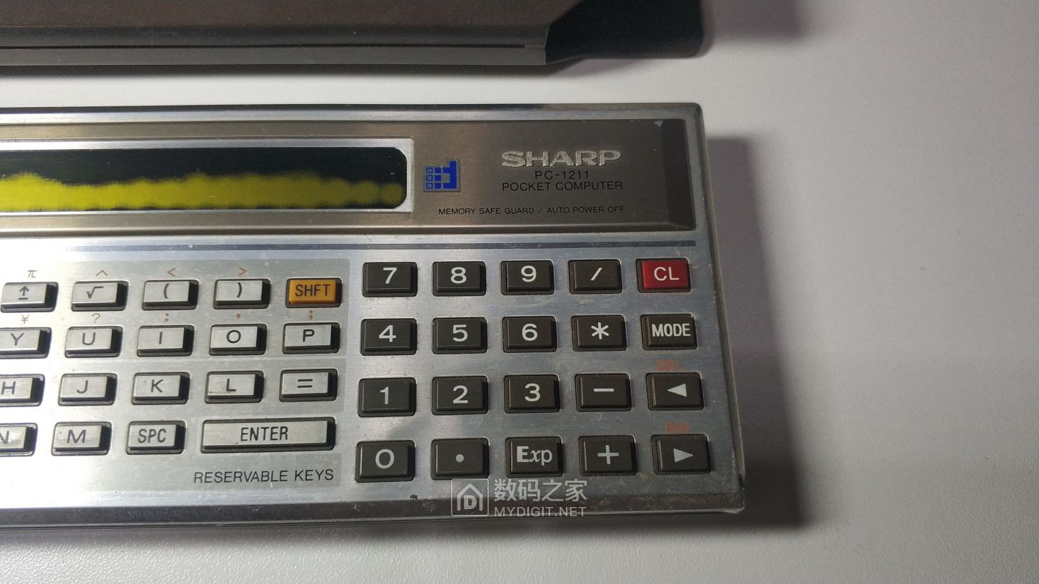 比计算器高级的夏普古董口袋电脑（SHARP PC-1211） - 硬件博物馆 数码之家
