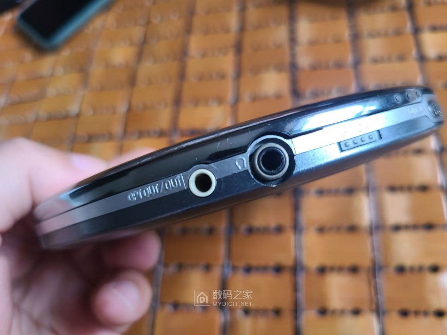 松下旗舰CD随身听SL-CT810拆解打理 - 拆机乐园 数码之家