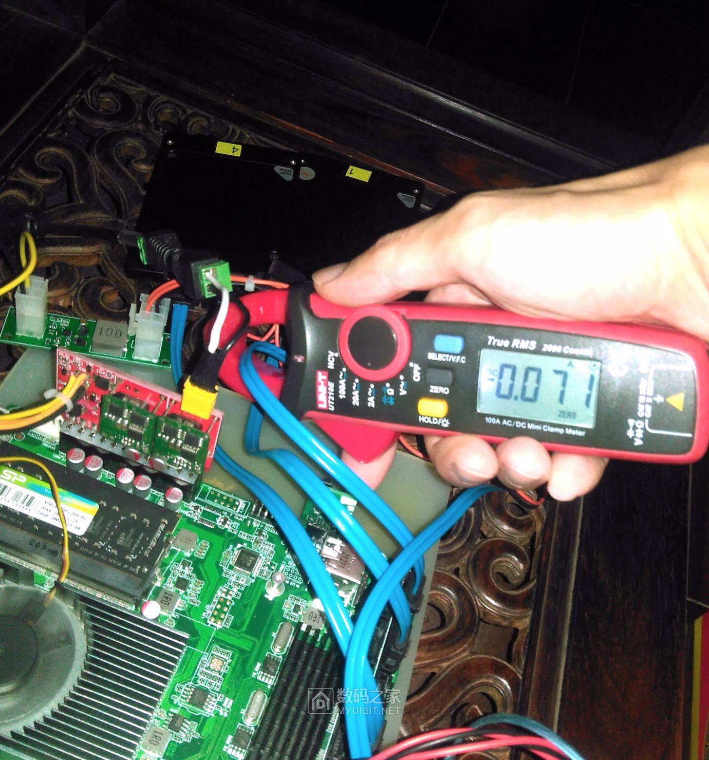 白菜10A降压模块zxdn10的绝对另类玩法 - 创意DIY 数码之家