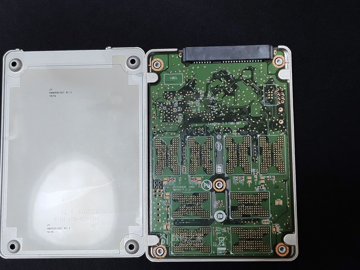 拆解英特尔540s Series 240G固态硬盘 - 拆机乐园 数码之家