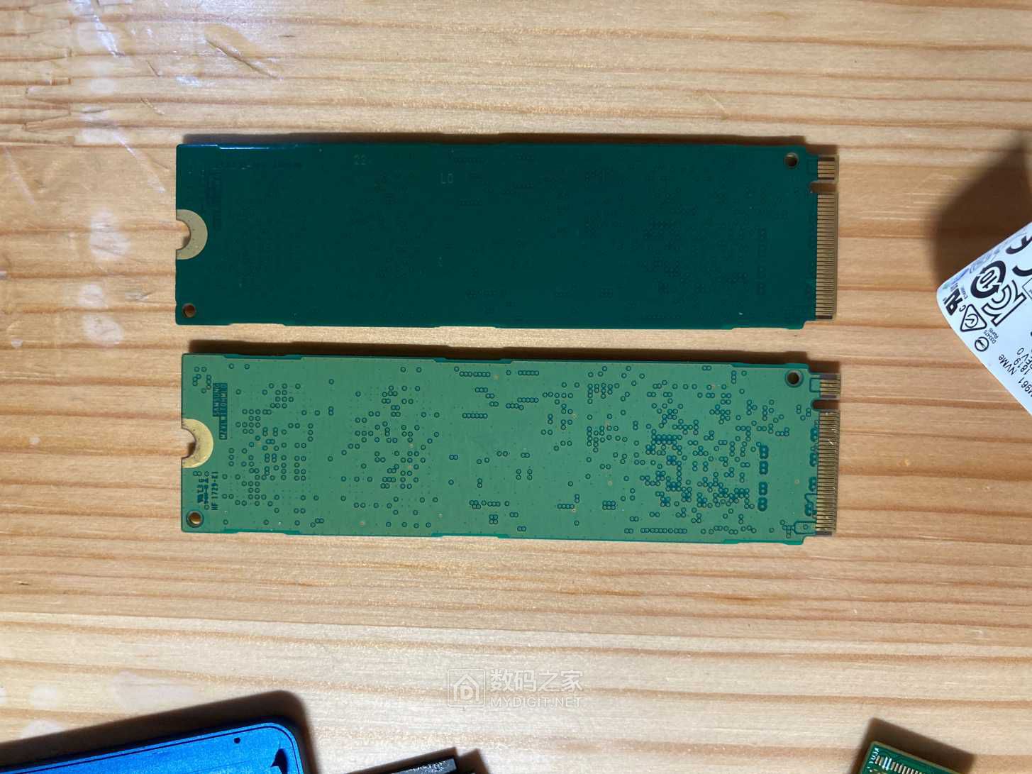 终于狠心把一个很新的三星sm961，1tb拆了颗粒做u盘 - SSD存储技术 数码之家