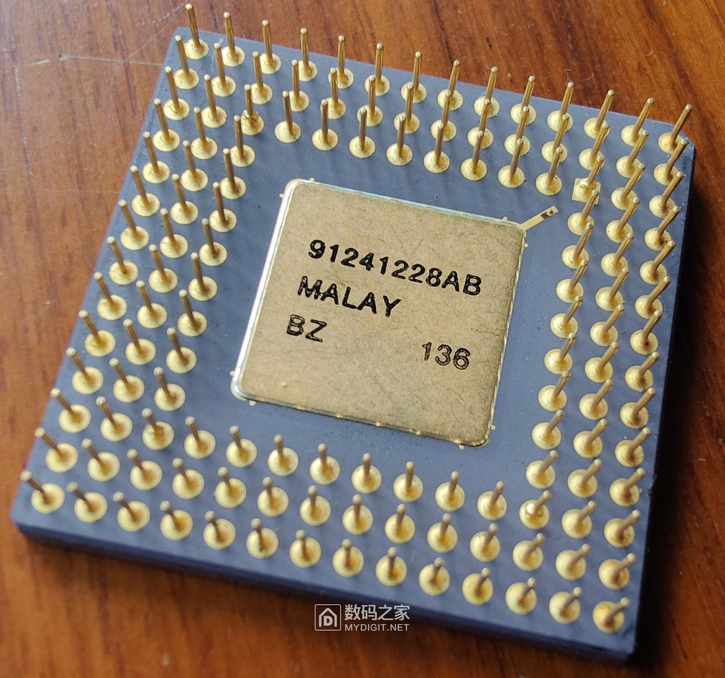 放着放着就成了古董：80286，80386，还有一个稀有的80387协处理器 - 硬件博物馆 数码之家