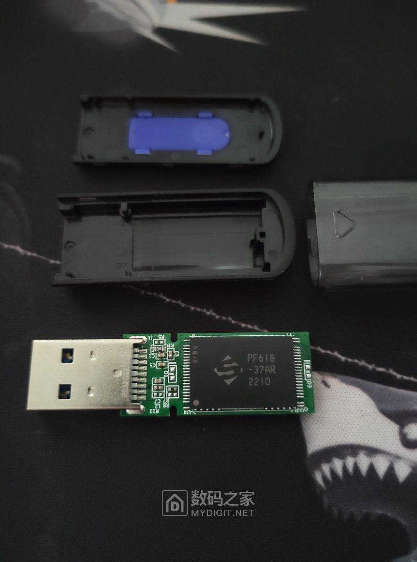 雷克沙 S57 32G 原来用的是 FC3379 FL - U盘存储技术 数码之家