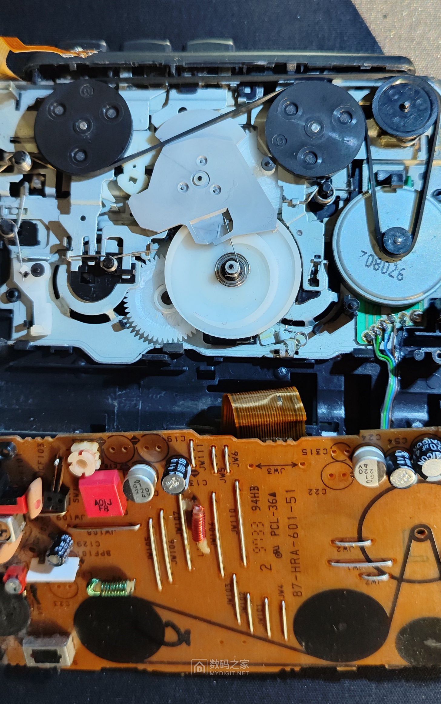 更换皮带修理爱华磁带随身听（AIWA HS-TX476） - 维修达人 数码之家