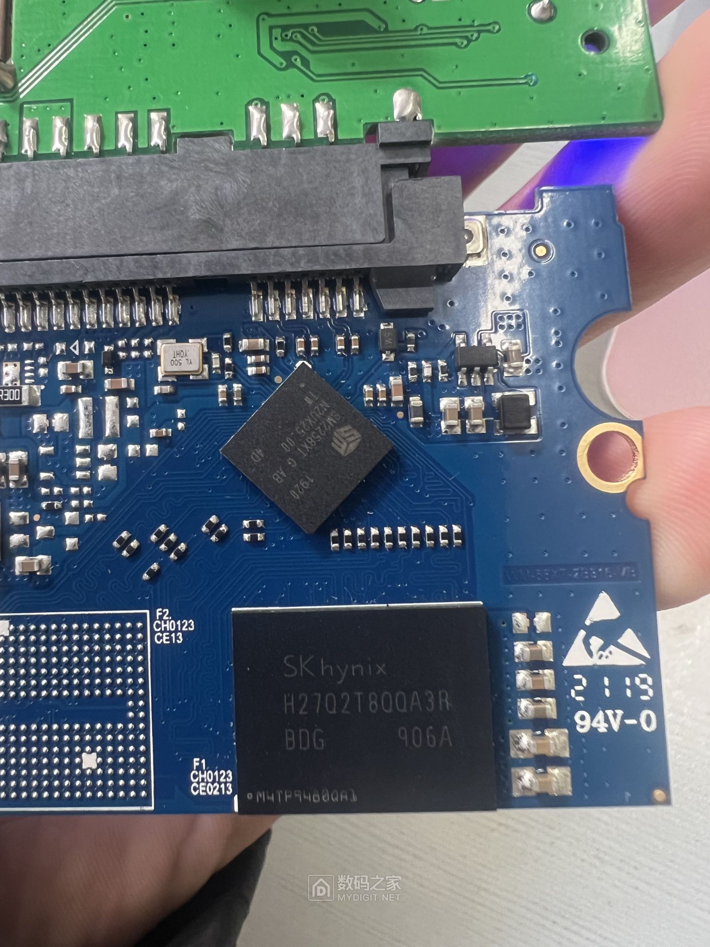 求2258 G AB H27Q2T8QQA3R 开卡工具 - SSD存储技术 数码之家